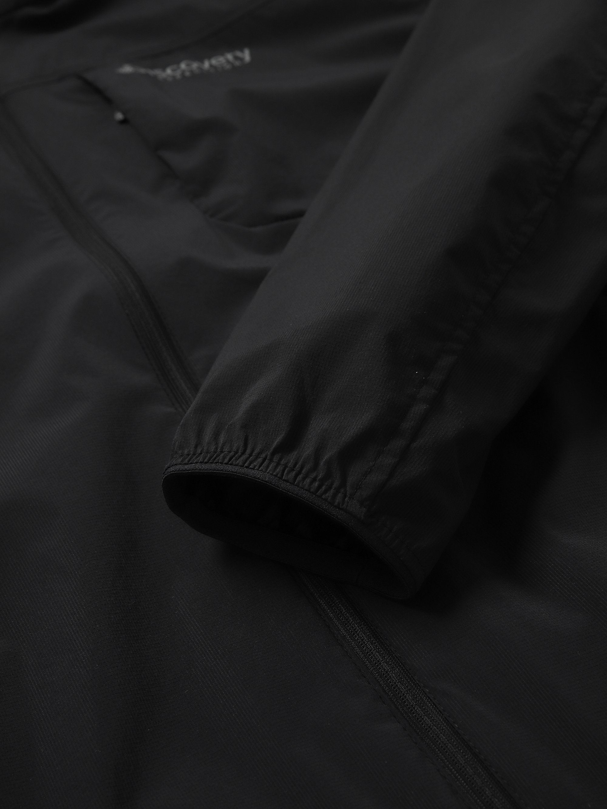 디스커버리 익스페디션 프레시벤트 남성 패커블 바람막이 Black